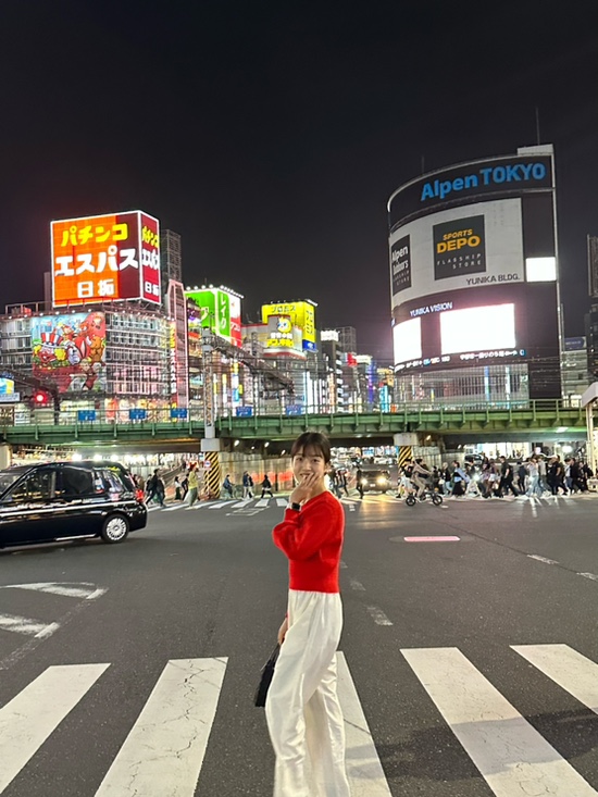 도쿄02 신주쿠 밤 구경🌙 나리타공항에서 신주쿠역 가는법 나리타익스프레스 신주쿠 맛집 타츠노야 츠케멘 웨이팅 신주쿠