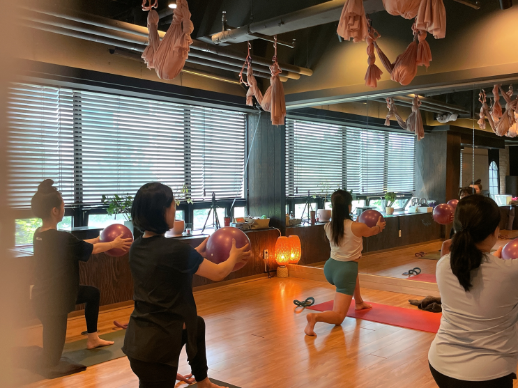 범계요가 아델요가스튜디오 봄빛병원 가까운 임산부요가 센터 임신기간 필수 운동 추천 네이버 블로그