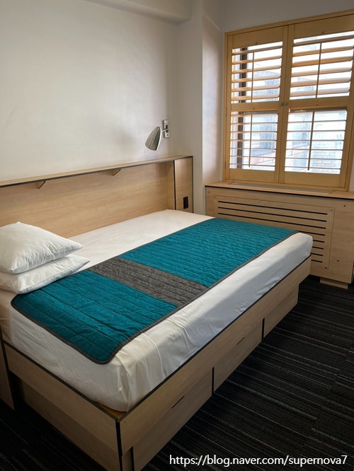 뉴욕 숙소 POD 51(파드 51/single pod room)-2024년 5월 : 네이버 블로그