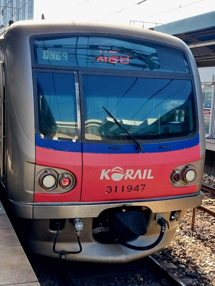 서동탄행으로 운행하던 311x47편성 : 네이버 블로그