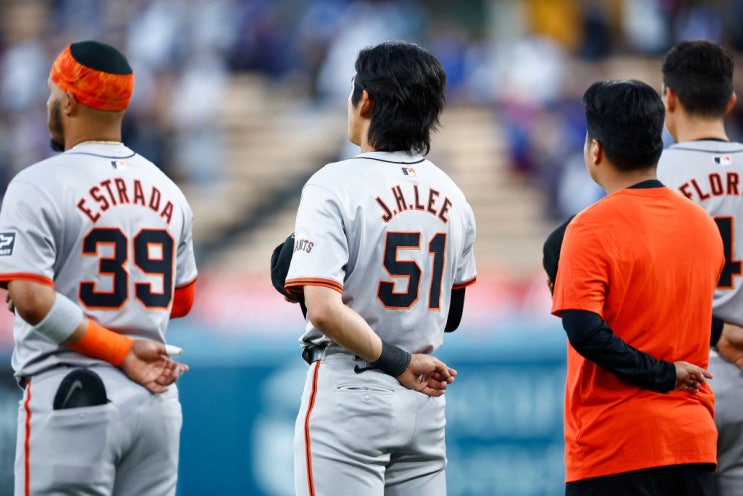 [오늘의 MLB] (5.18) '재활 6개월' 이정후 결국 왼쪽 어깨 수술로 시즌 아웃, 내년에 돌아온다 : 네이버 블로그