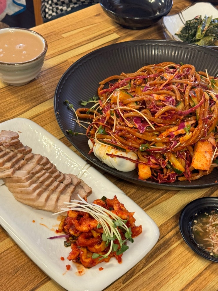 파주 맛집 1시간 웨이팅은 거뜬 부모님과 함께 식사하기 좋은 심학산 도토리국수 후기 네이버 블로그
