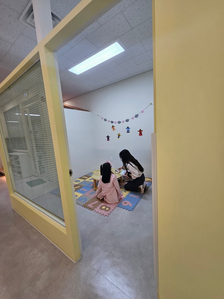 잠실 미술 음악 정서 놀이 교육 마음트리 그림책으로 시작하는 아이 감정 점검 사유리and젠 미술수업 네이버 블로그