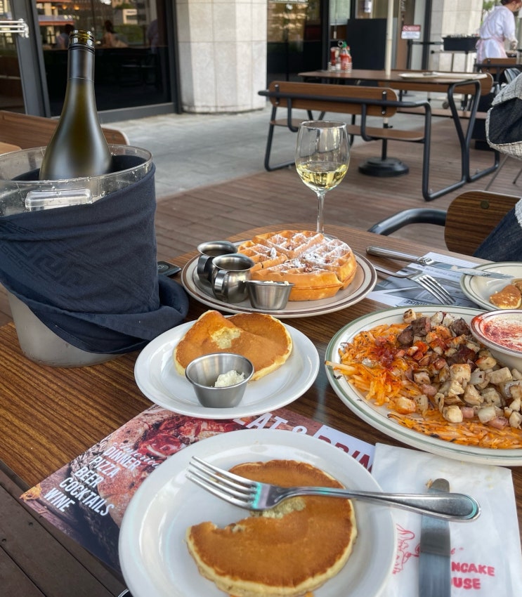 광화문역 분위기 좋고 테라스 있는 브런치 맛집 오리지널 팬케이크 하우스 세종문화회관점 네이버 블로그