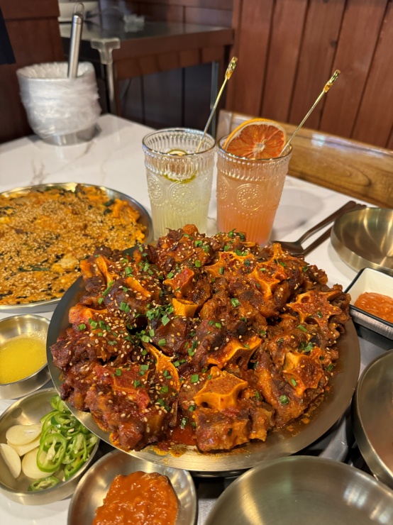 영등포역맛집 스트레스 날려주는 매운꼬리찜 육수정 영등포역본점 네이버 블로그