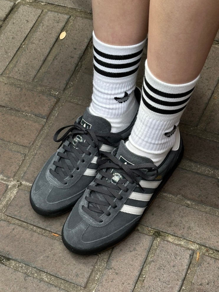 [ADIDAS] 아디다스 진스JEANS - 블랙 CQ2768 (+사이즈 추천) : 네이버 블로그