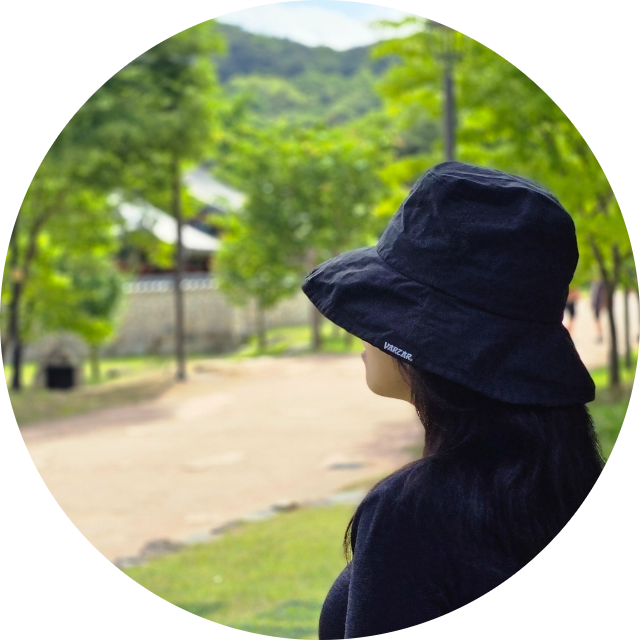 버킷햇으로 즐기는 여유러운 핏 - VARZAR 바캉스모자 : 네이버 블로그