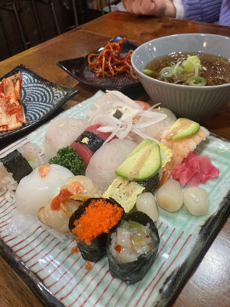 강남구청역 요시야 직장인 점심 메뉴 추천 가성비 최강 초밥 맛집 알밥 맛집 네이버 블로그