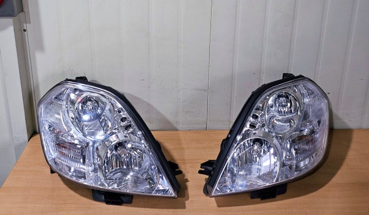 SM7 HID 헤드라이트 8핀 제논라이트 SM7넌아트 중고 헤드라이트 제논라이트 헤드램프 전조등 : 네이버 블로그