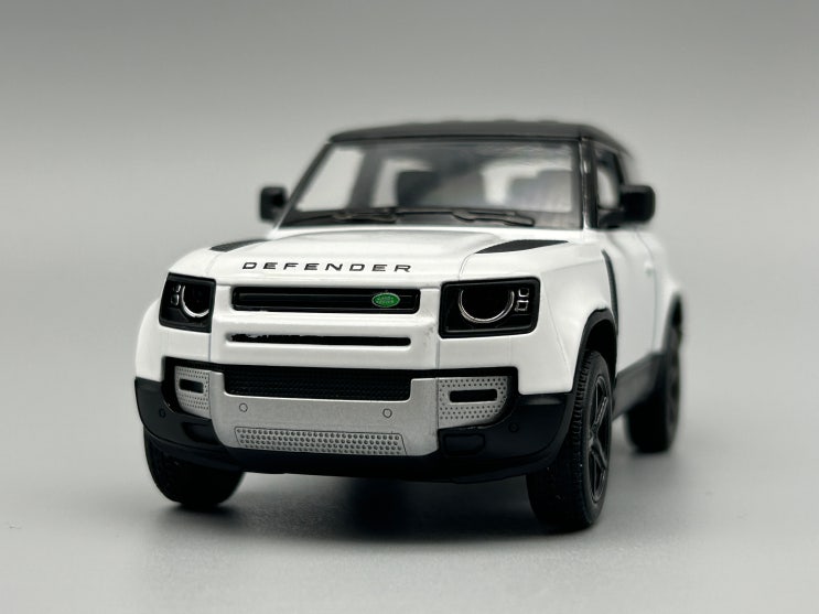 킨스마트 1:36 랜드로버 디펜더 90 2세대 다이캐스트 자동차 모형 미니카(Kinsmart Land Rover Defender ...