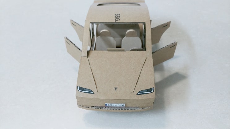 신형 테슬라 모델3 하이랜드, 박스로 자동차 만들기 Tesla Model 3 Facelift Highland | How to ...