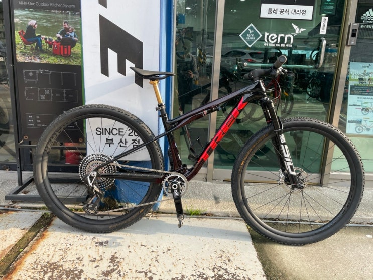 트렉 슈퍼칼리버9.9 MTB자전거 출고 : 네이버 블로그