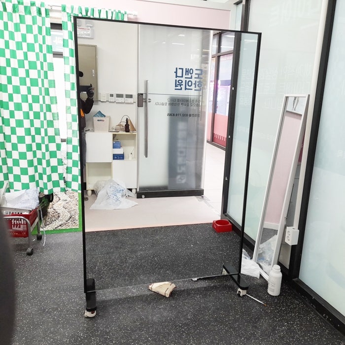 인천 미추홀구 필라테스와 영종구 한의원 이동식 대형 단면 전신거울 파티션 시공 네이버 블로그