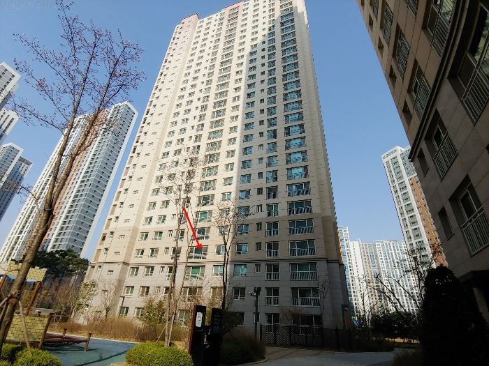 남양주시 다산동 아파트경매 34평형5억9천 다산초등학교인근 자연앤롯데캐슬 4츧 유찰1회 남양주다산자연앤롯데캐슬아파트 부동산
