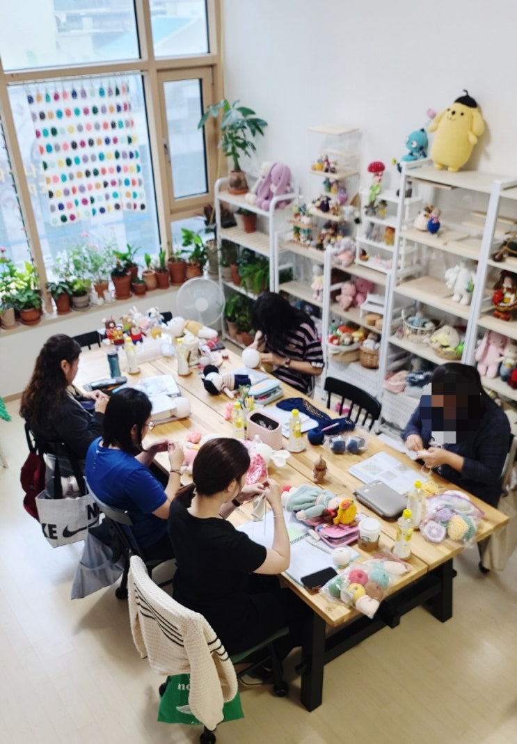 직장인반 직장인취미 직장인뜨개 자기계발 힐링 손뜨개 뜨개질 공방 클래스 수업 강동구 잠실 송파구 강남 구리 다산 별내 토요일