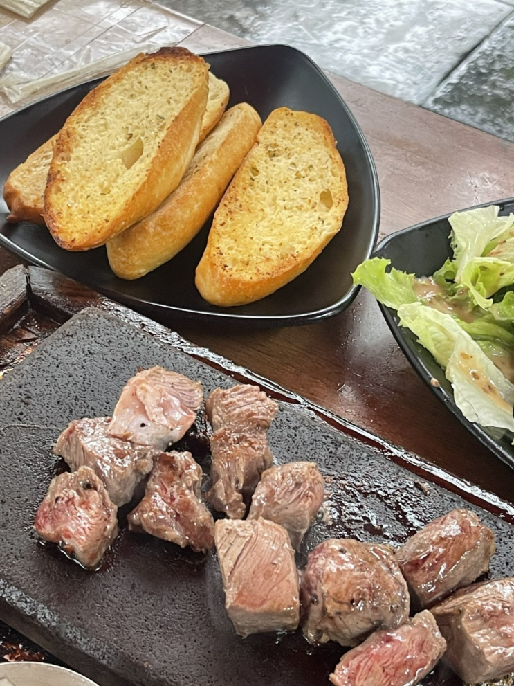 하노이 호안끼엠 근처 가성비 스테이크집 | 스모초우 스테이크 SUMO CHOU STEAK : 네이버 블로그