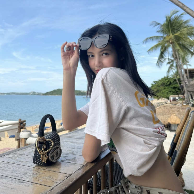 파페치 6월 할인코드 첫구매 할인코드 5 블랙핑크 리사 인스타그램 디젤 가방 르메르 소프트 게임백 미듐 네이버 블로그