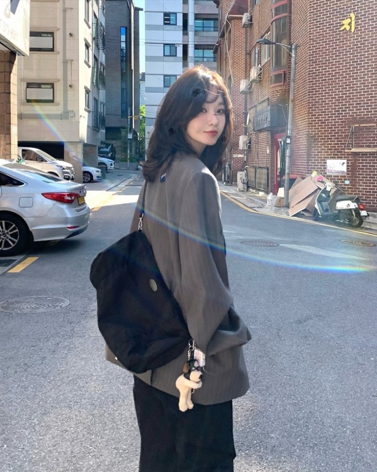 아비에무아 가방 강민경 사복 패션 벌써 난리났네 네이버 블로그