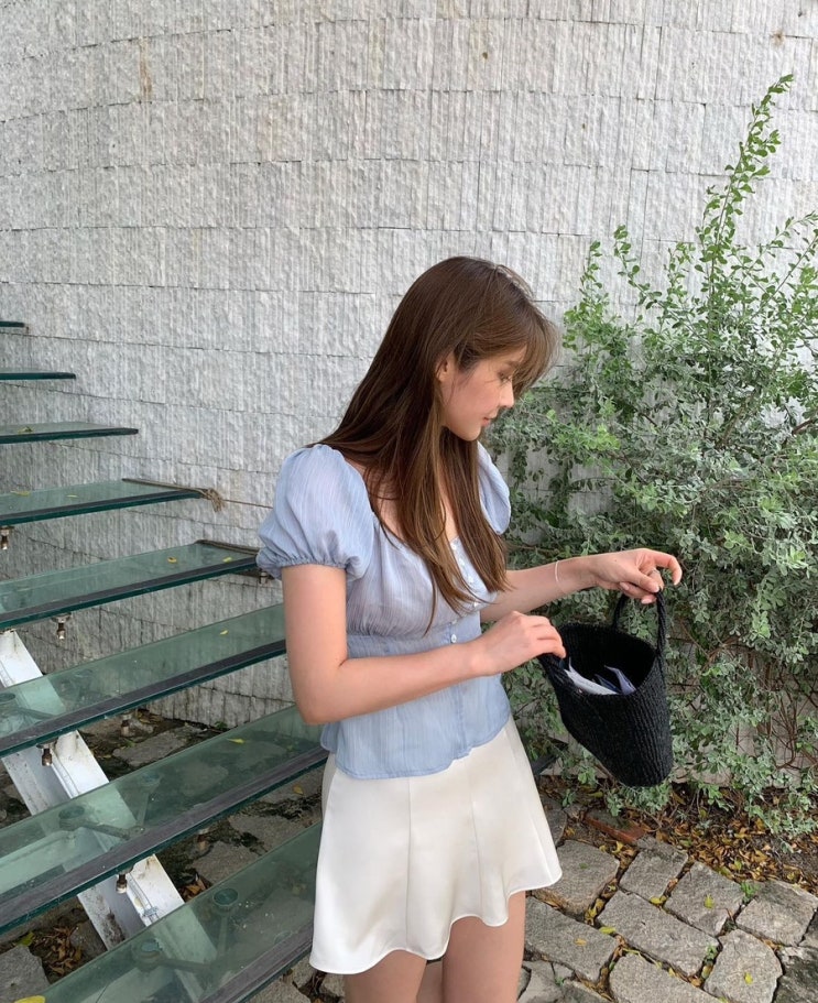 Riette(리에뜨) 여름신상 줄리 블라우스 & 머랭 스커트 최저가 정보공유, 도매택브랜드 : 네이버 블로그