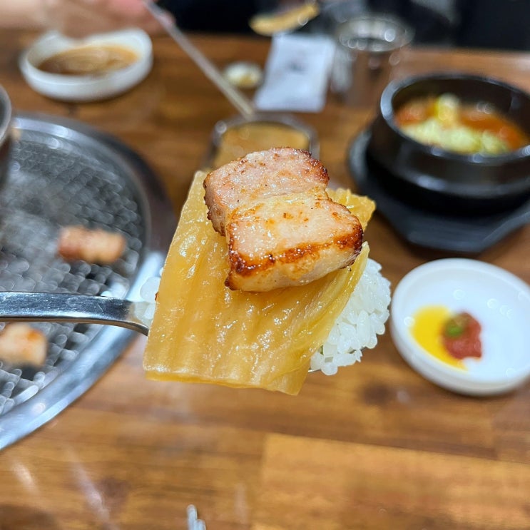 노량진 고기집 뼈삼겹갈비를 먹을 수 있는 노량진역 다독이네숯불구이 2호점 네이버 블로그