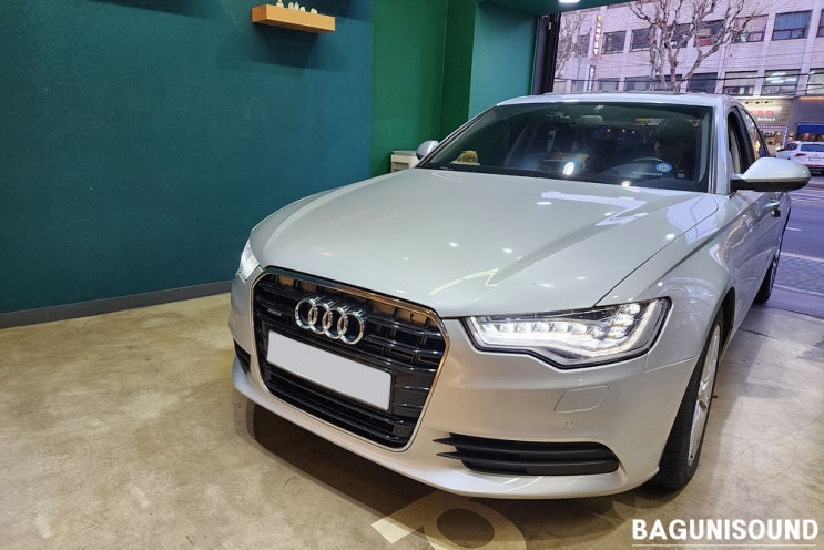 아우디 A6 C7 고장난 블랙박스 철거 후 파인뷰 LXQ500 QHD 주행중 녹화방식으로 장착완료 : 네이버 블로그