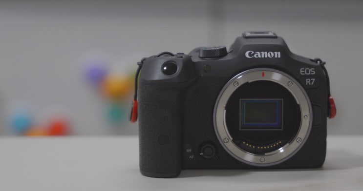 다시 만난 캐논 EOS R7: 사용 후기와 다시 선택한 이유 : 네이버 블로그