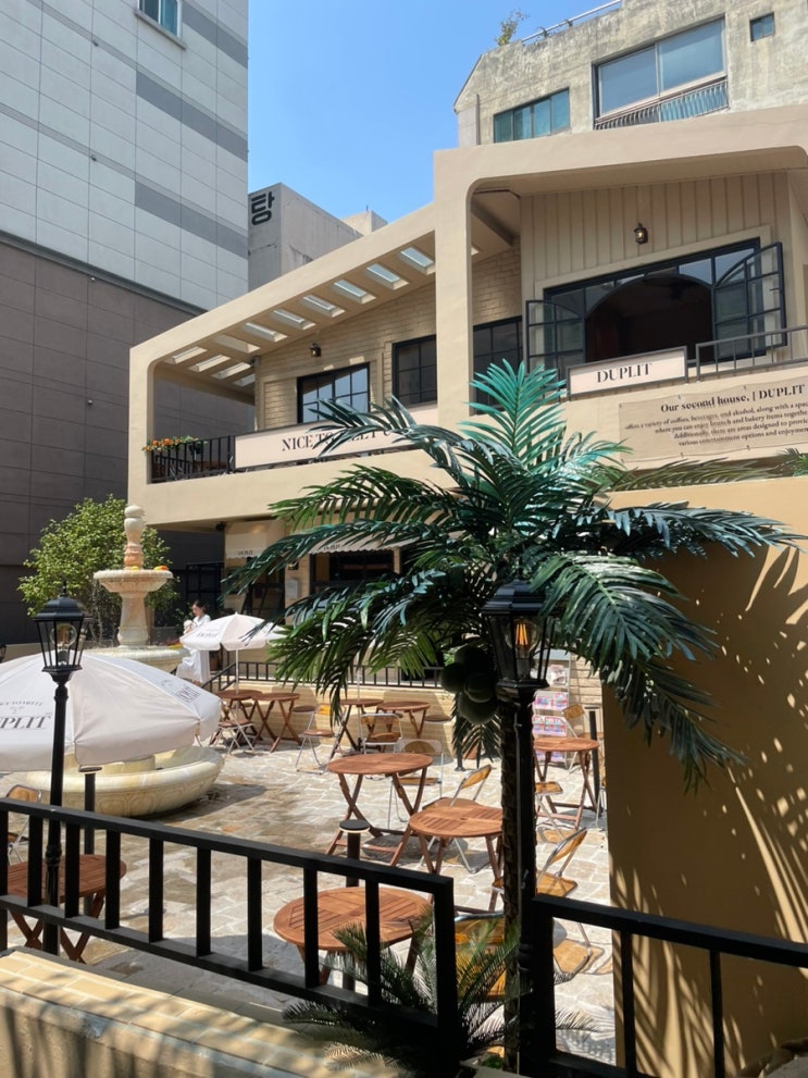 [부산/광안리] 유럽에 온 것 같은 신상 카페 : 듀플릿 : 네이버 블로그