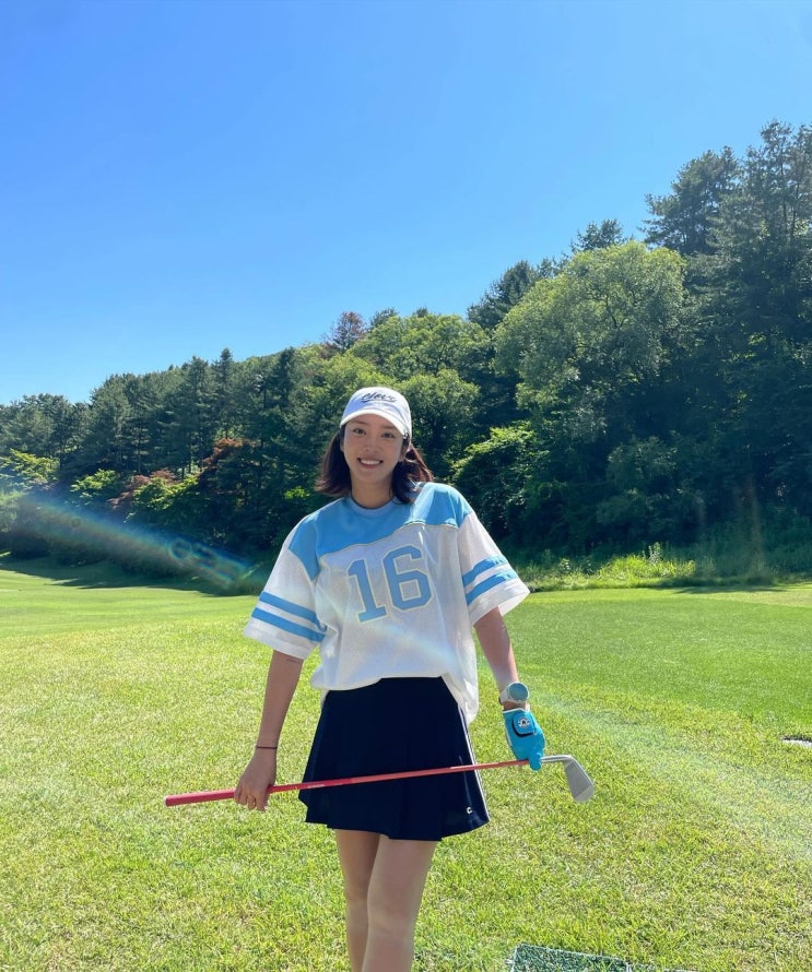 여름날 스타일 그 잡채인 패션 의류 브랜드 여자 골프 웨어 클로브 반팔 여성 티셔츠 옷 코디 정보 W 손담비 네이버 블로그