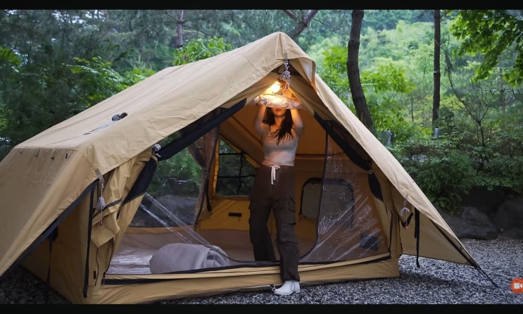 천둥 번개치는 극한 폭우 속 캠핑☔비에 쫄딱 젖은 생쥐 꼴로 우중캠핑ㅣ빗소리 ASMR [Kirin Camp] : 네이버 블로그