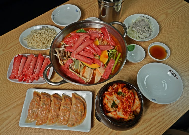 용인 죽전동 맛집 수제청양만두 얼큰소고기만두전골 케미 본만두 수지죽전점 네이버 블로그