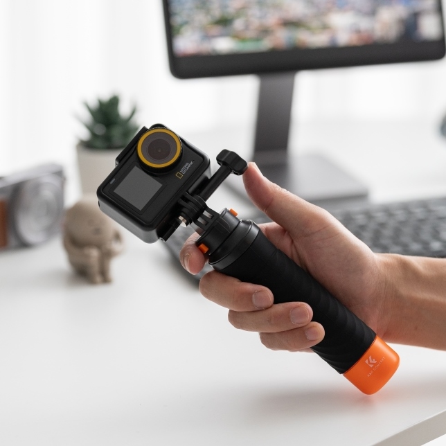 액션캠 플로팅그립 내셔널지오그래픽 4K 하이브리드 액션캠 AC10 방수그립 추천 : 네이버 블로그