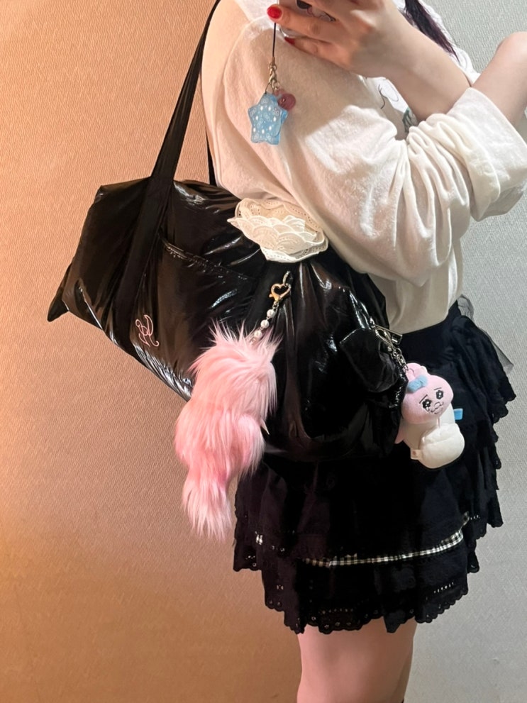 [졸리레이드/jolielaide] Cara duffle bag ; 카라 더플백 : 네이버 블로그