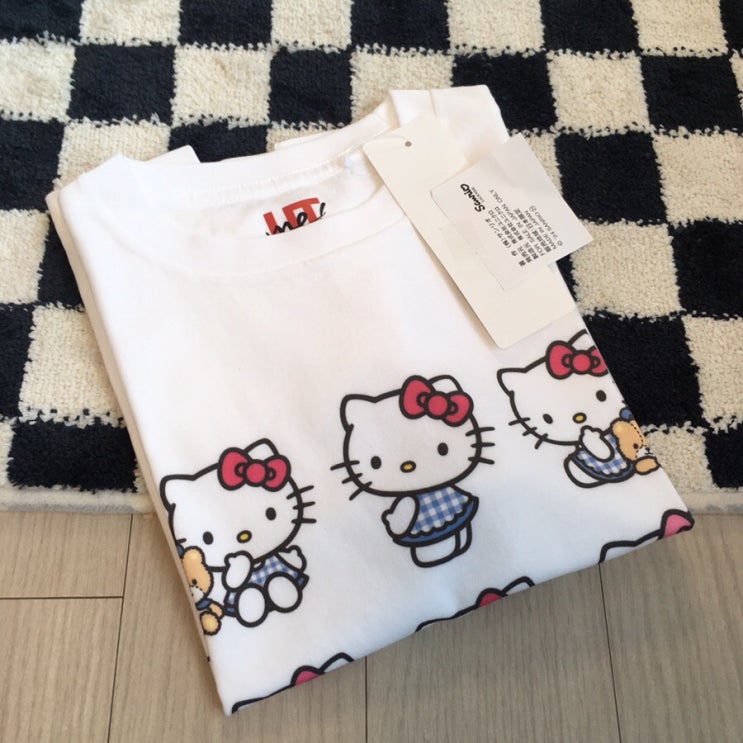 [UNIQLO UTme] 유니클로 UT me 산리오 키티 반팔티셔츠 커스텀 제작 : 네이버 블로그