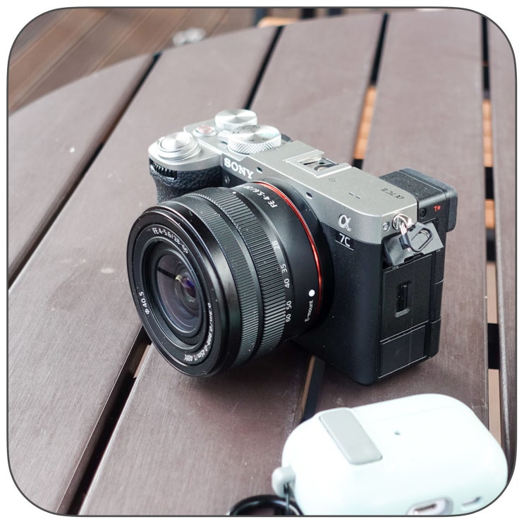 소니 A7C2 리뷰 가벼운 풀프레임 미러리스 카메라의 한 달 동안 업무용으로 사용해보니 : 네이버 블로그