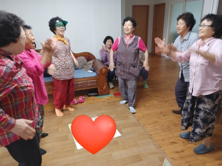【웃음코칭 웃음치료 소마건강인문학 게임인문학】 북방건강웃음치료 2회차 특강을 하다 네이버 블로그