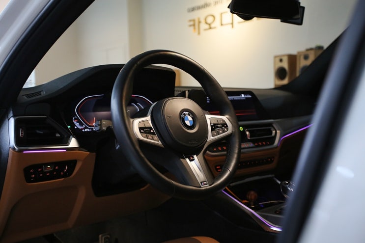 BMW 330i ACE 2.0 블랙박스 탈착 후 아이나비 QXD1, 보조배터리 장착기! : 네이버 블로그