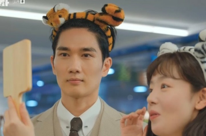 JTBC 수목드라마 놀아주는 여자 11회 줄거리 리뷰 : 지환 은하의 달달은 찰나, 그 틈을 파고든 고양희 : 네이버 블로그