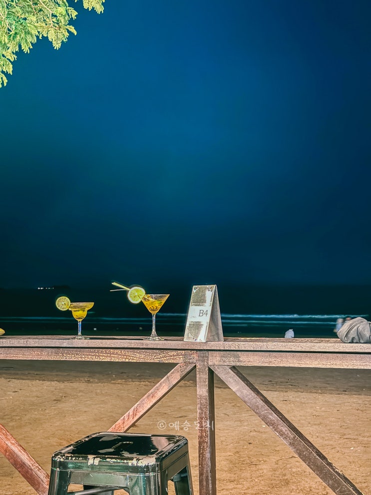 코타키나발루 탄중아루 비치 선셋바 ZING Sunset Bar 메뉴 추천 및 자리 꿀팁 및 공연 후기 : 네이버 블로그