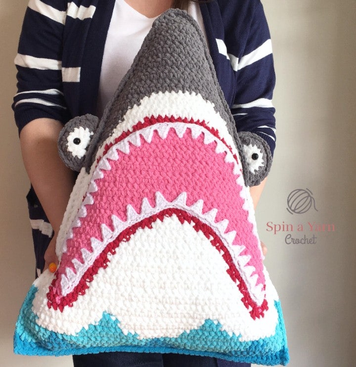 뜨개소품 :Shark Pillow Free Crochet Pattern 상어쿠션 무료도안 : 네이버 블로그