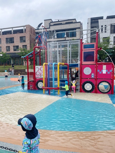 동탄 물놀이터 도장깨기 신리천 물놀이장 얕은 물로 유아들 놀기 좋아요 네이버 블로그