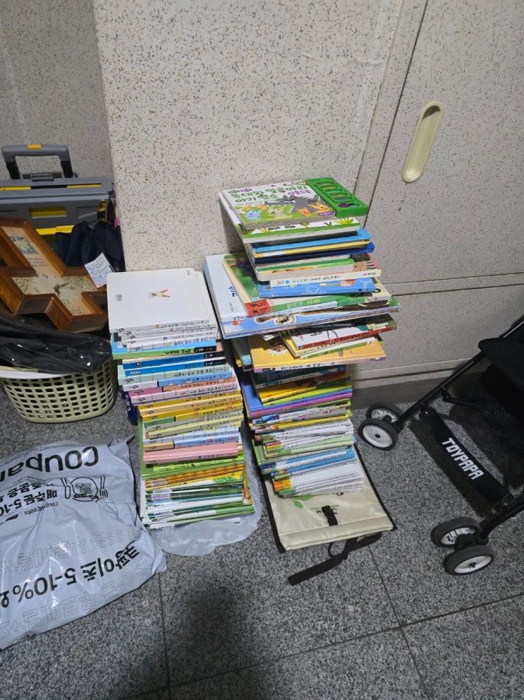 대구 달성군 다사읍 죽곡리 대실역e편한세상아파트 102동 단행본 아동전집 동화책 그림책 헌책 도서 서적 만화책 방문수거