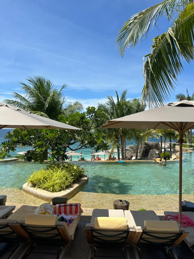 [세부여행] 쉐라톤 SHERATON : 프라이빗비치, 조식 가격 동굴바 솔직후기 : 네이버 블로그