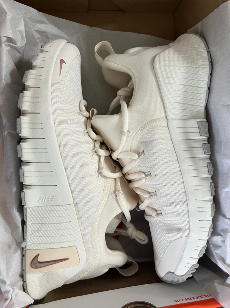 우먼스 나이키 프리 메트콘 6 NIKE FJ7126-100 👟👟 : 네이버 블로그