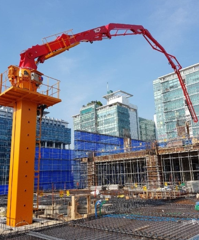 CPB(Concrete Placing Boom)의 설치 방식 : 네이버 블로그