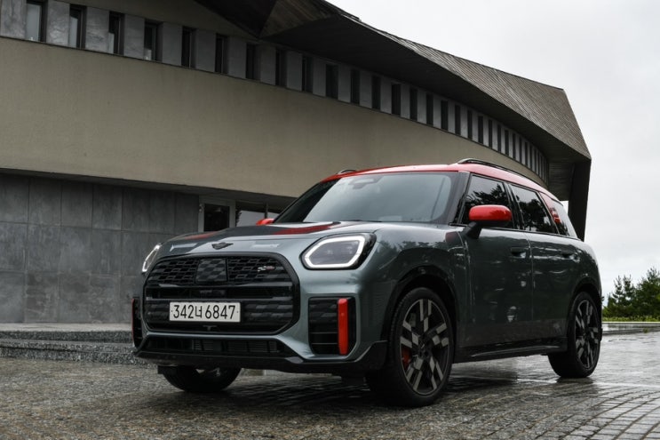 [시승기] 2025 더 뉴 미니 컨트리맨 JCW 시승기 - 컨트리맨 풀체인지, 미니의 준중형 고성능 SUV! : 네이버 블로그