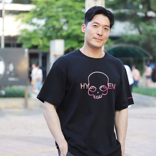 남자 바캉스룩 코디 하이드로겐 반팔티 럭셔리 이탈리아 브랜드 네이버 블로그