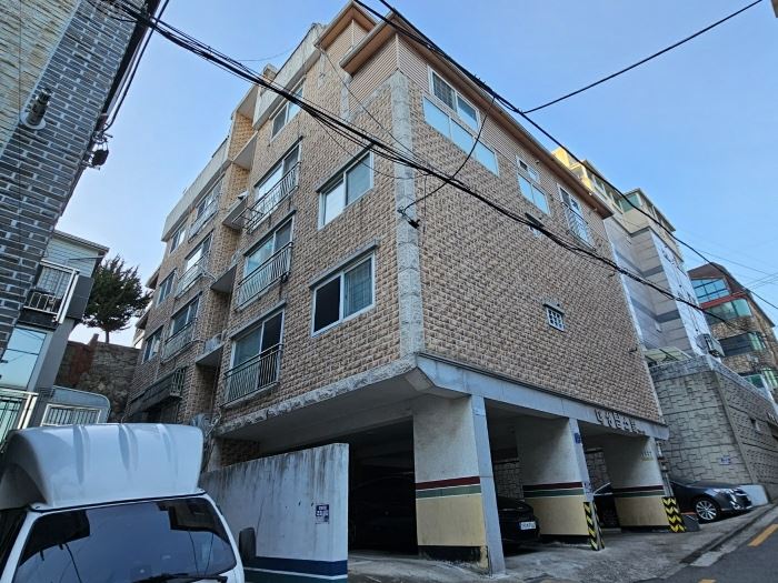 강서구 화곡동 빌라경매 전용18평1억8천 역세권 까치산역인근 대성탑스빌 4층방3 다세대주택 유찰2회 서울화곡동빌라 법원경매