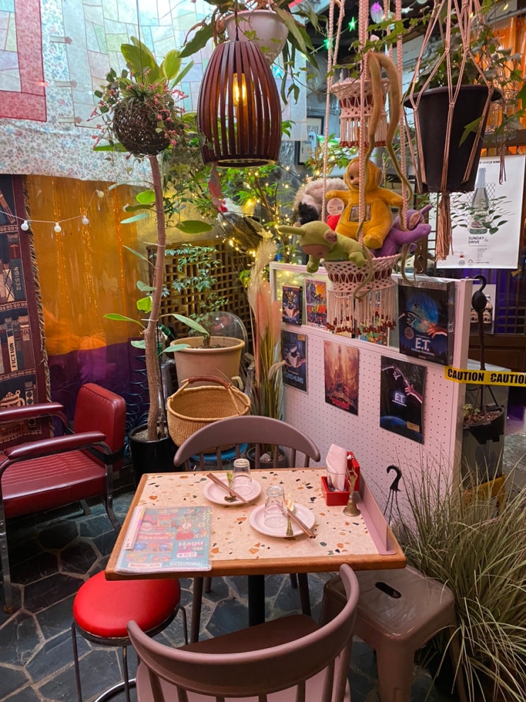 익선동 숨겨진 맛집 익선동에서 제일 힙하다고 말할 수 있는 반전 있는 술집 추천! 익선동술집, 종로3가역술집 추천 (하구 바지락 ...