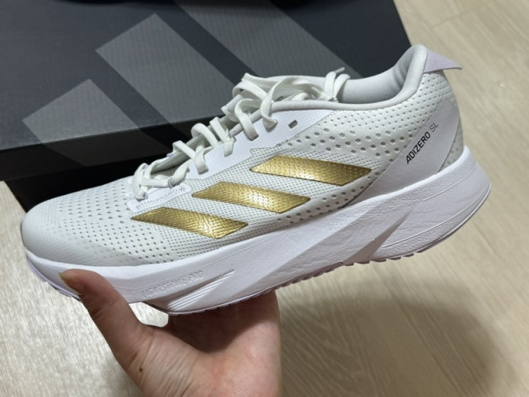 아디다스 여자 입문용 런닝화 아디제로 SL W ID6934 : 네이버 블로그