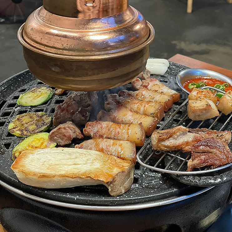 합성동맛집 새벽네시반 합성점:고기 맛집 육회도 맛있어요 : 네이버 블로그